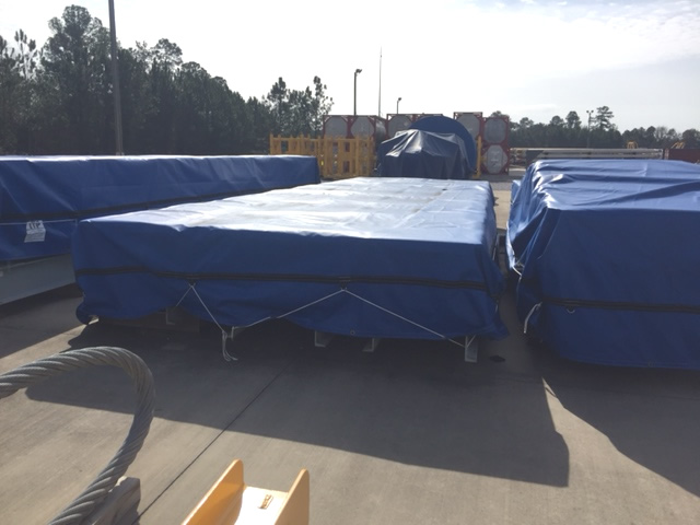 Standard & Custom Heayy duty Equipment tarps & Truck Tarps